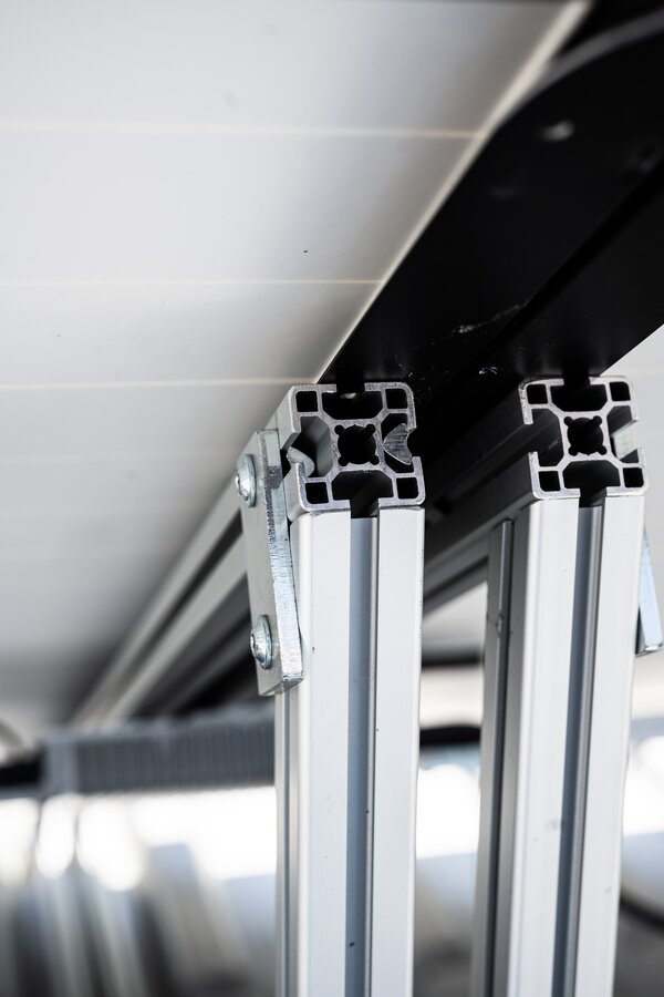 Solar panel mounts made from aluminium profiles